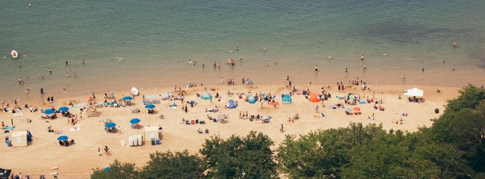Top 10 Gorgeous Lakes & Beaches Near Chicago | Explore the Hidden Gems